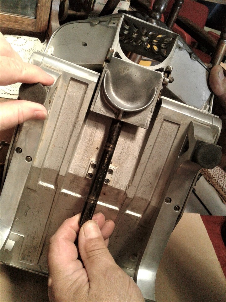 Antique Brandt Automatic Cashier Coin Change Machine | eBay