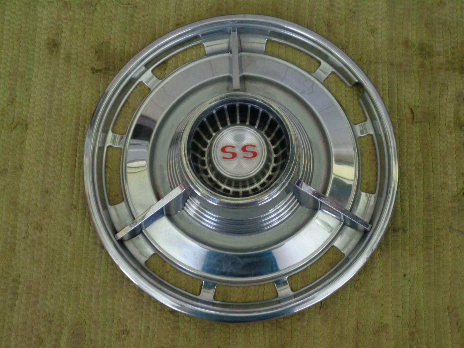 1963 Chevrolet SS Spinner Hub Caps | 14" | Set of 4 | 63 Chevy Super ...