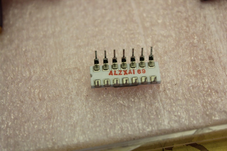 RCA CA3045 White Ceramic IC Circuit Square Top | eBay