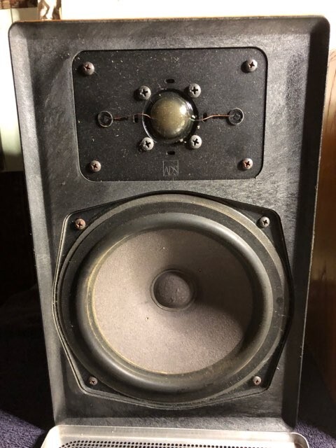 ADS L400 2-way Speaker Pair Sequential numbers 002150; 002151 VG sound ...