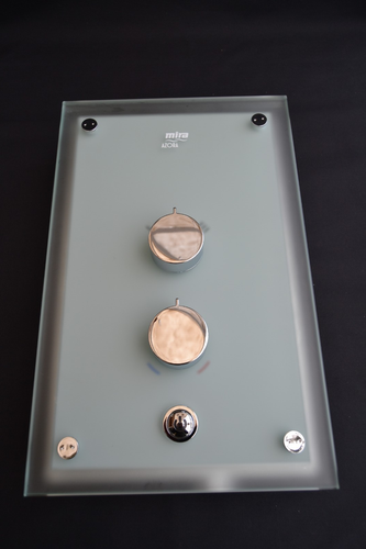 Mira AZORA 9.8kw Thermostatic Electric Shower. Fully Serviced and ...