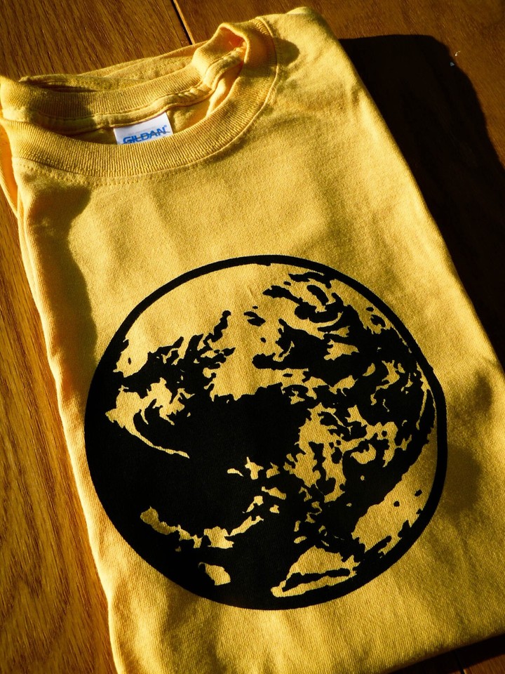 Vintage Earthbound Logo T-Shirt, Video Game Collectible, Mother, Ness ...