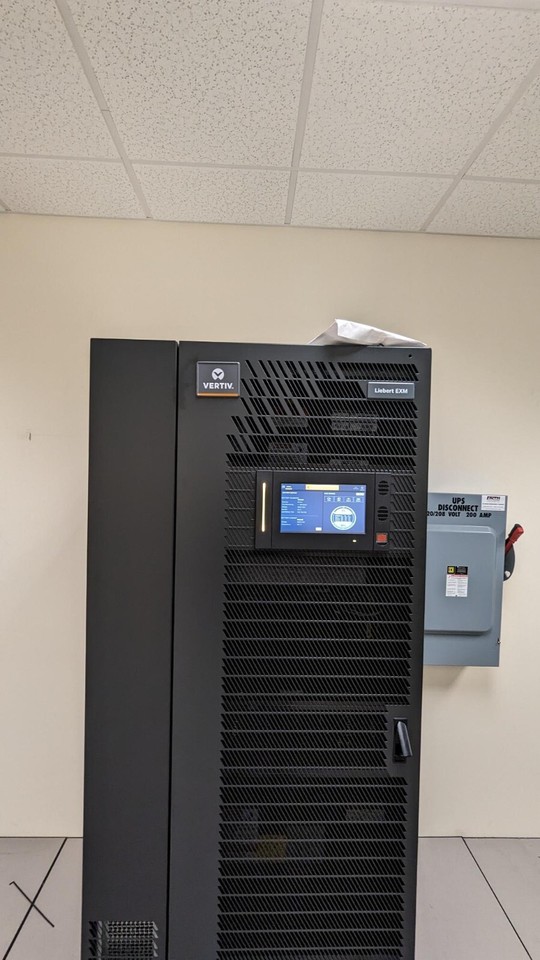 Vertiv Liebert eXM UPS 40 kVA/kW in 208V Configured to 10 kVA | eBay