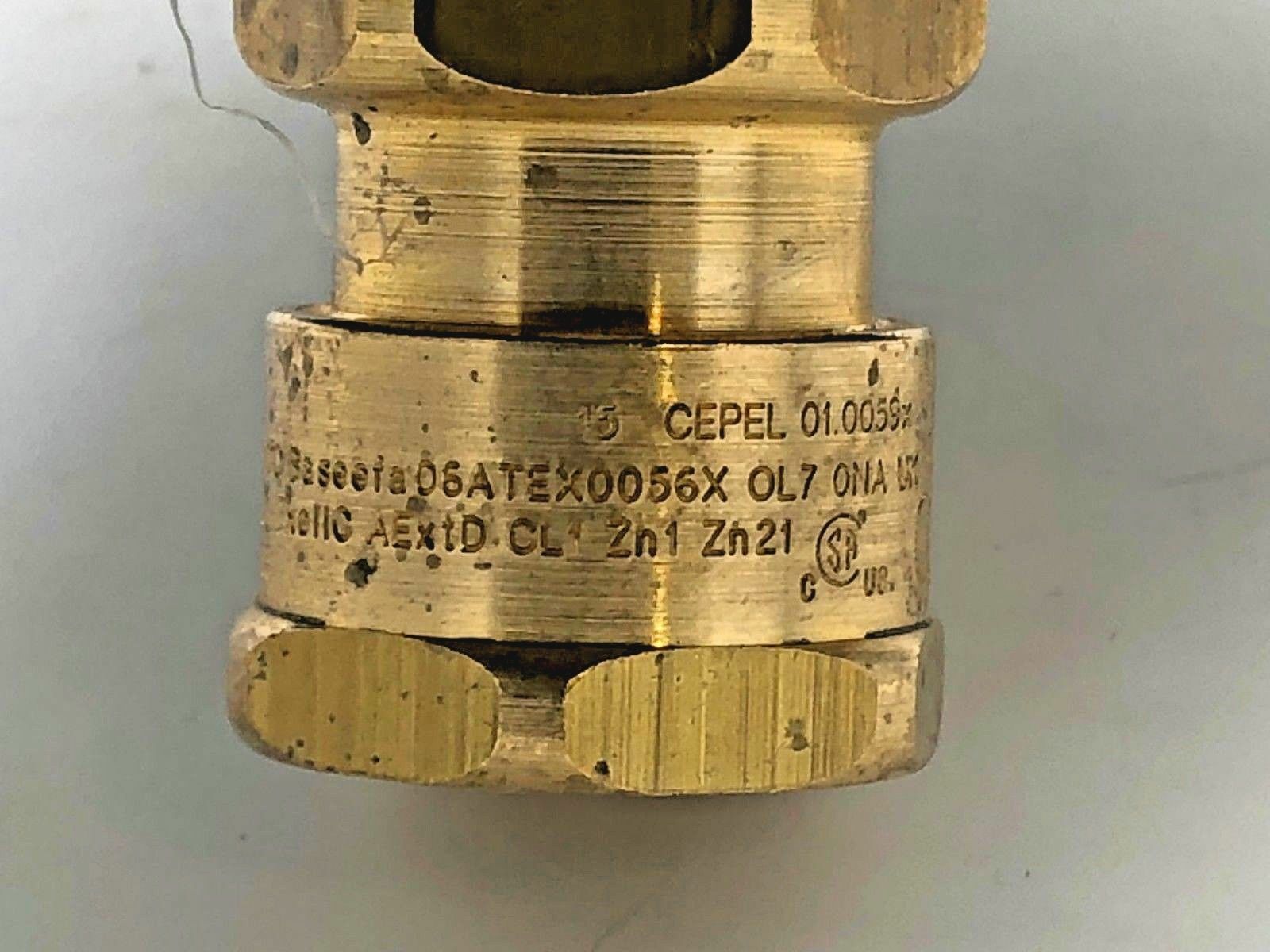 Hawke International PL612 17A Conduit Junction Box 4.1W 550V &Two ...