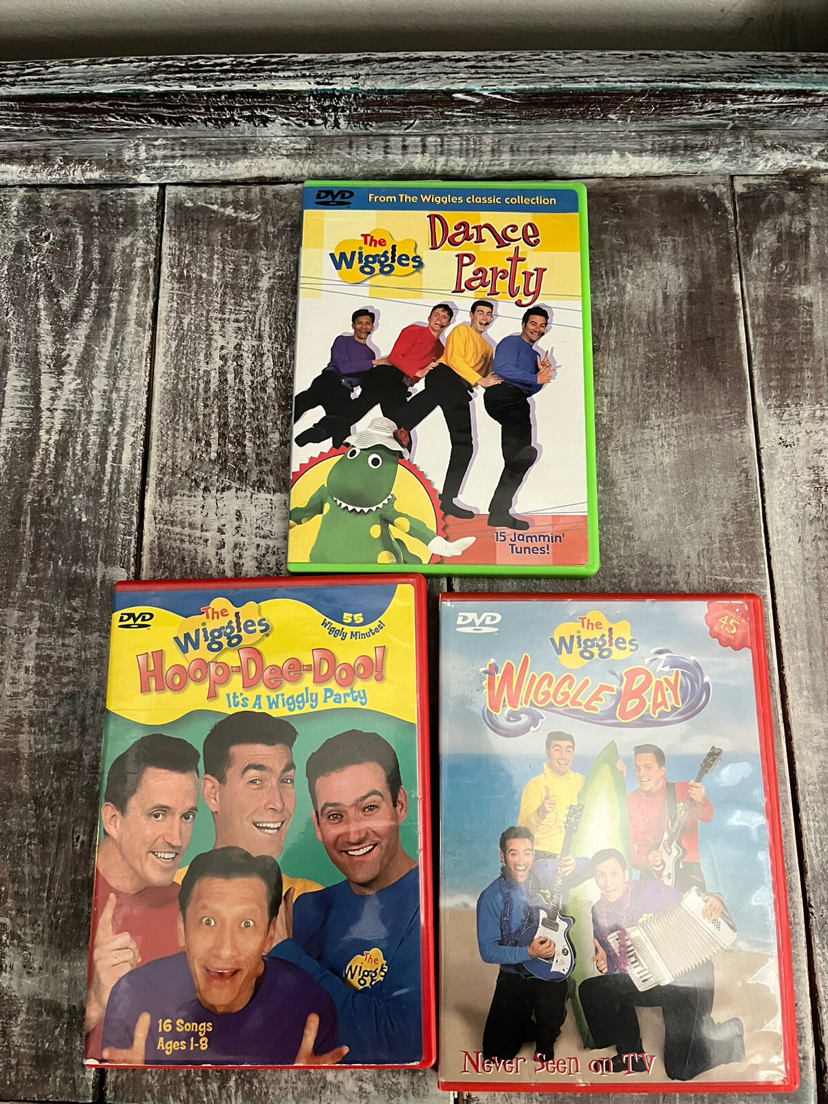 THE WIGGLES - LOT OF 3 DVD Wiggle Bay, | Grelly USA