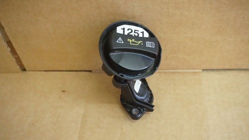 2016-2020 MERCEDES C63 AMG W205 4.0L M177 ENGINE OIL FILLER NECK W/ CAP ...