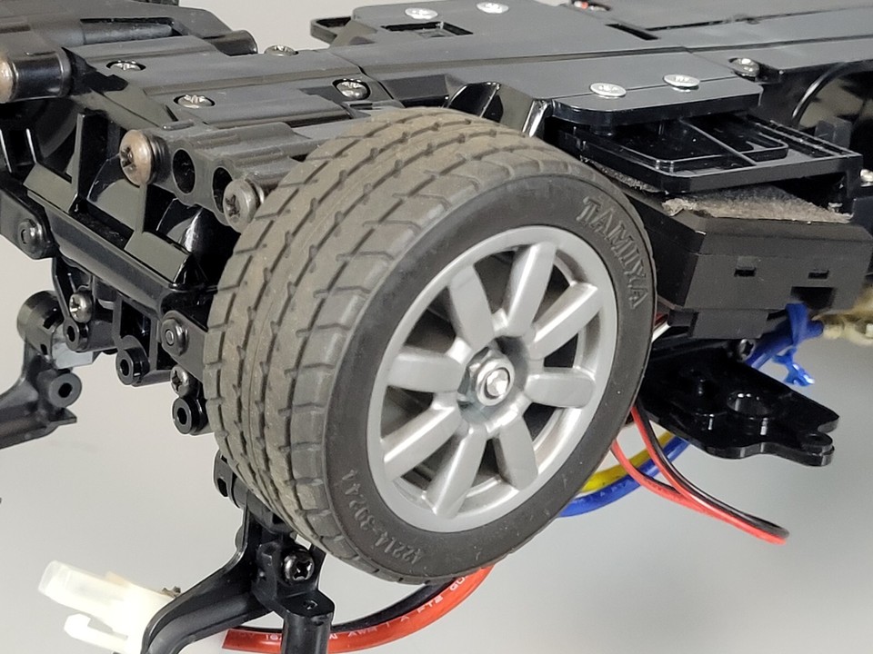 Tamiya 1/10 R/C M-05 M05 Chassis Car with TEU-104BK ESC + Futaba Servo ...