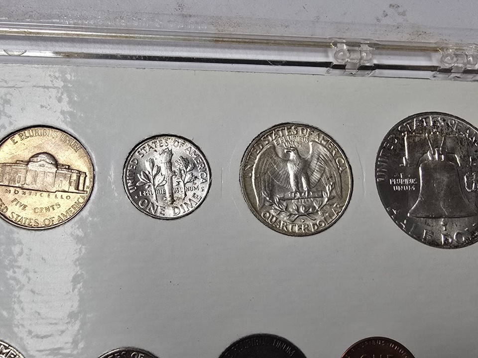 1958 Philadelphia & Denver Uncirculated BU US Mint Coin Set in 3rd Part ...