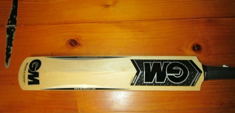 Graeme Smith (South Africa) signed GM "Chrome" Full Size Cricket bat ...