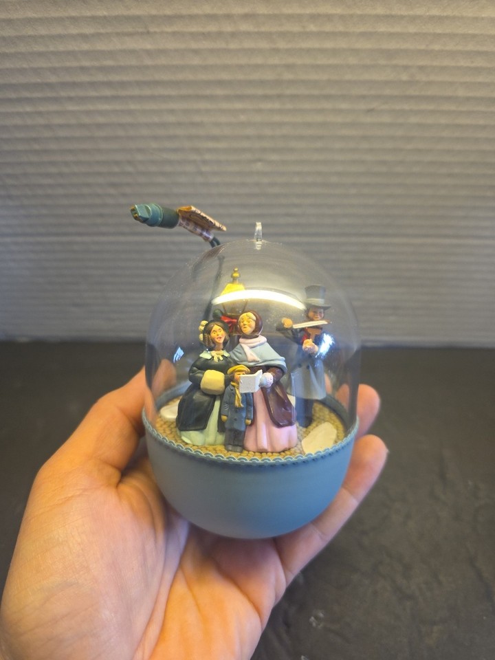 VINTAGE 1989 JOYOUS CAROLERS Hallmark Magic Light Motion Music | eBay