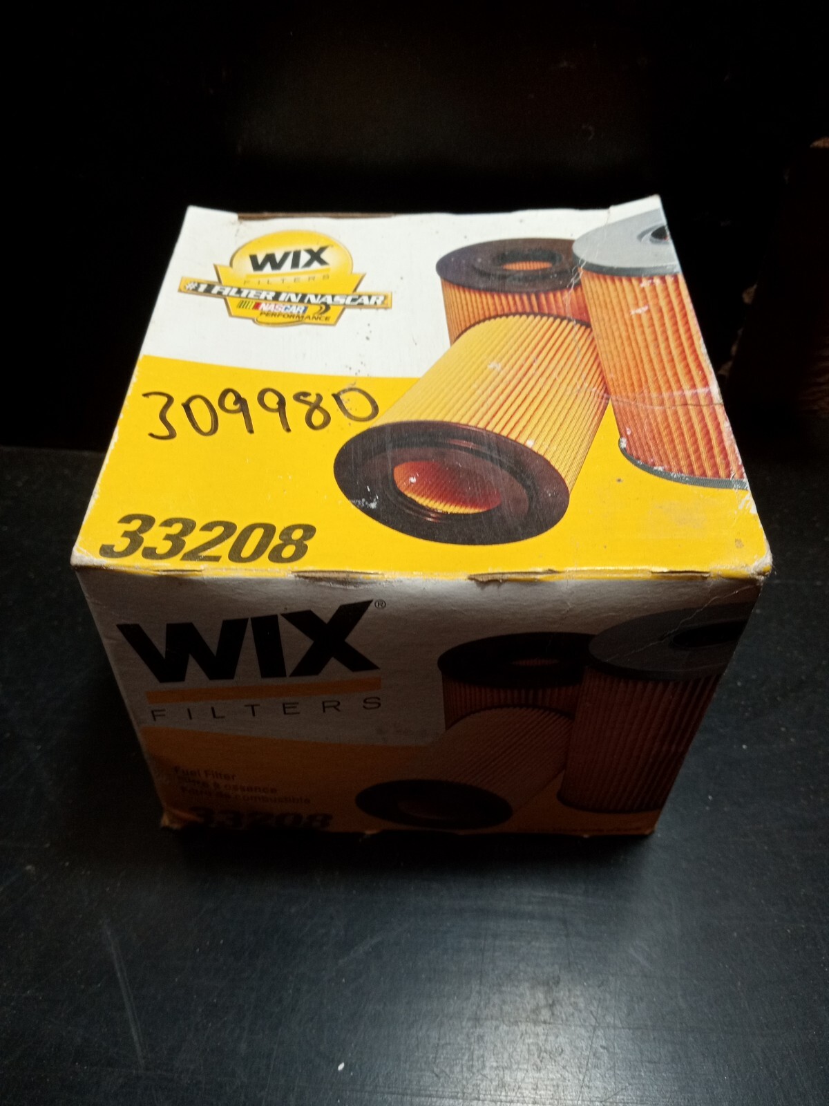 FLEETGUARD FS20102 - Fuel filter cross reference
