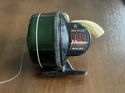 Casting Reels - Vintage Johnson Sabra Model