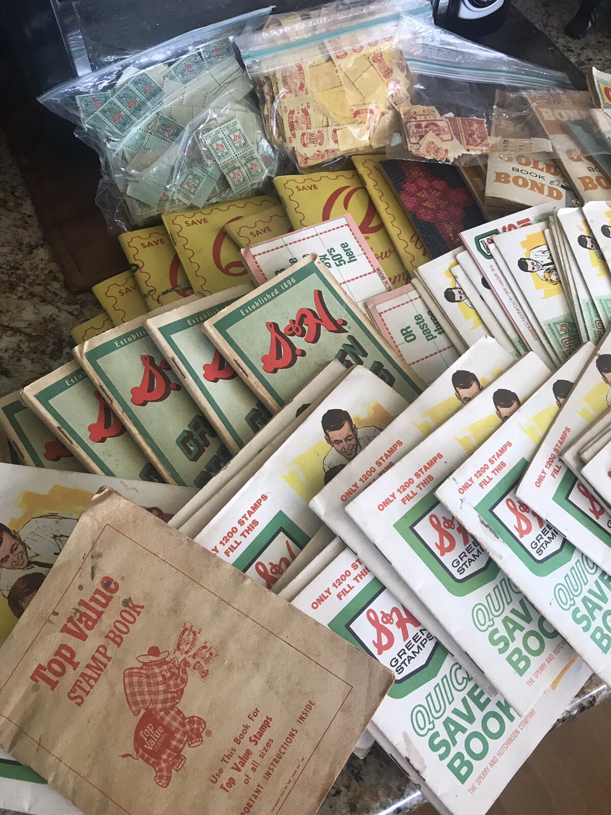 Vintage lot of S&H Green Stamp Plaid Gold Bond Redemption Stamps ...