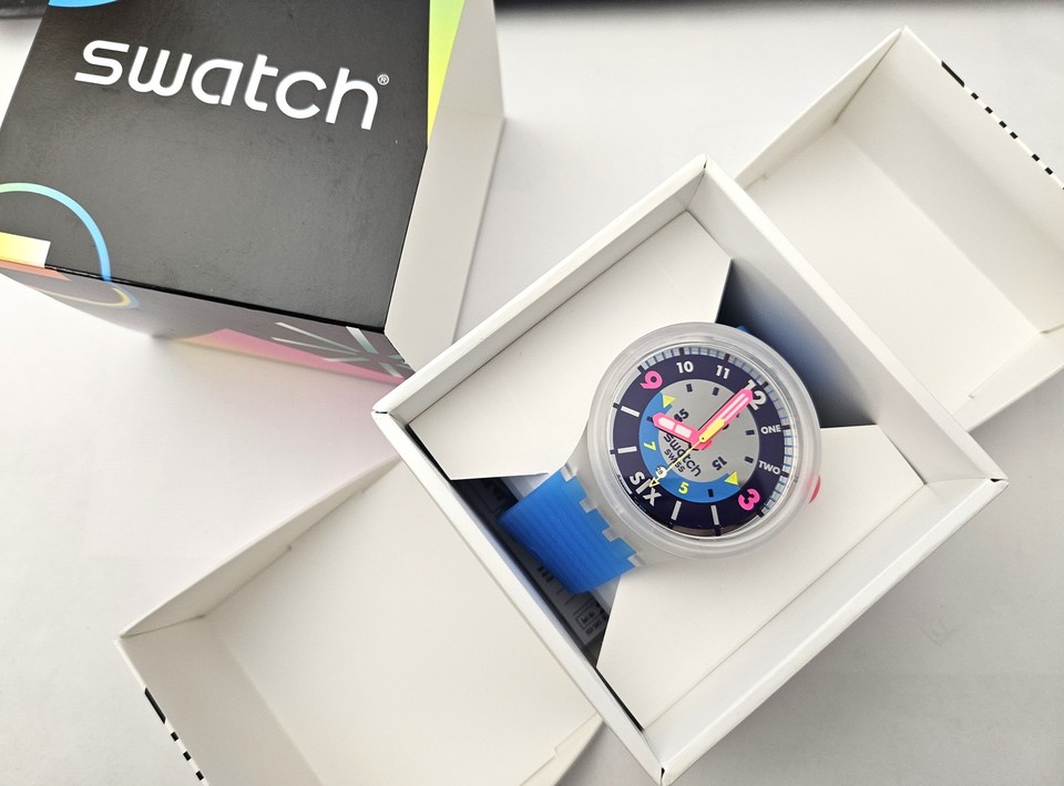 SWATCH SPECIAL 2025 Big Bold - SB01K400 - Neon HIELO - New | eBay UK