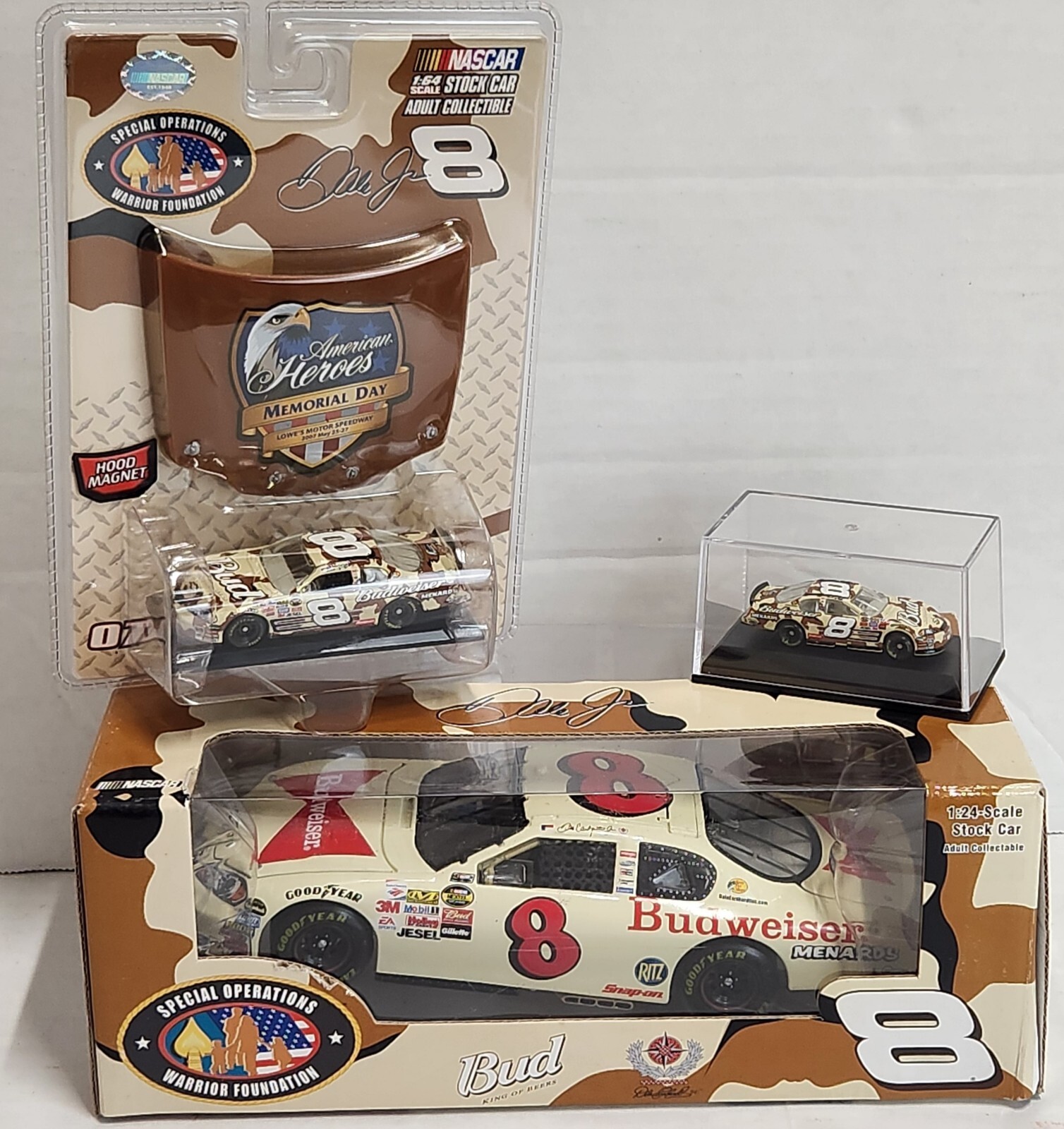 2007 Winner's Circle NASCAR #8 Dale Jr Budweiser Desert Sand Camo 1:24 ...