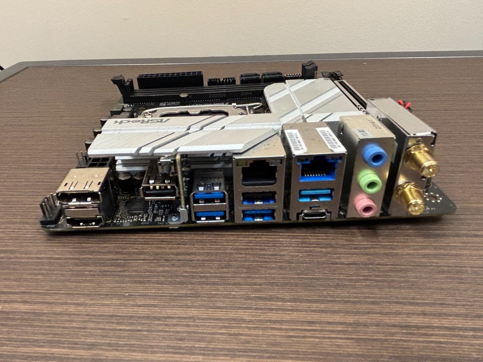 ASRock Z690M-ITX/ax Intel LGA 1700 Mini-ITX Motherboard | eBay