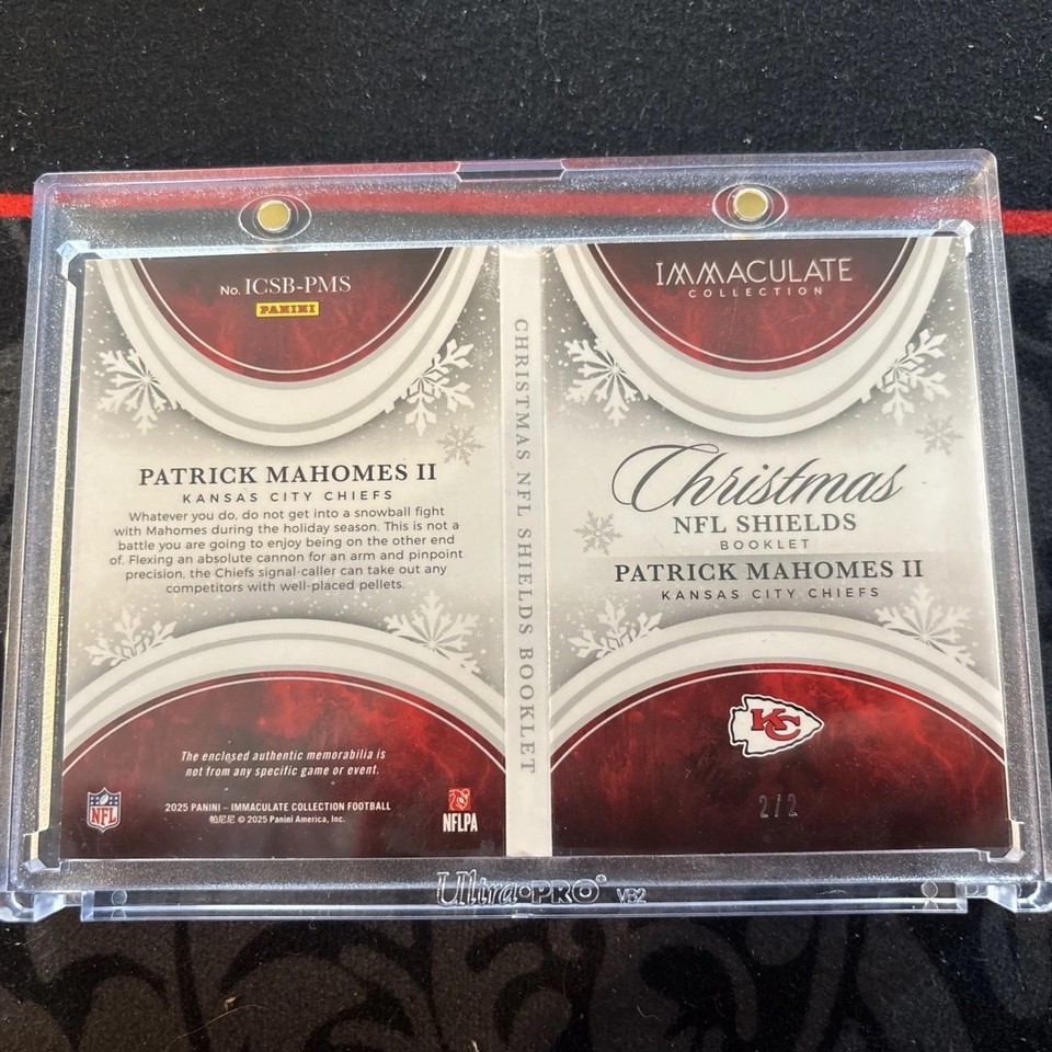 2025 Panini Immaculate Patrick Mahomes Christmas NFL Shields 2/2 ...