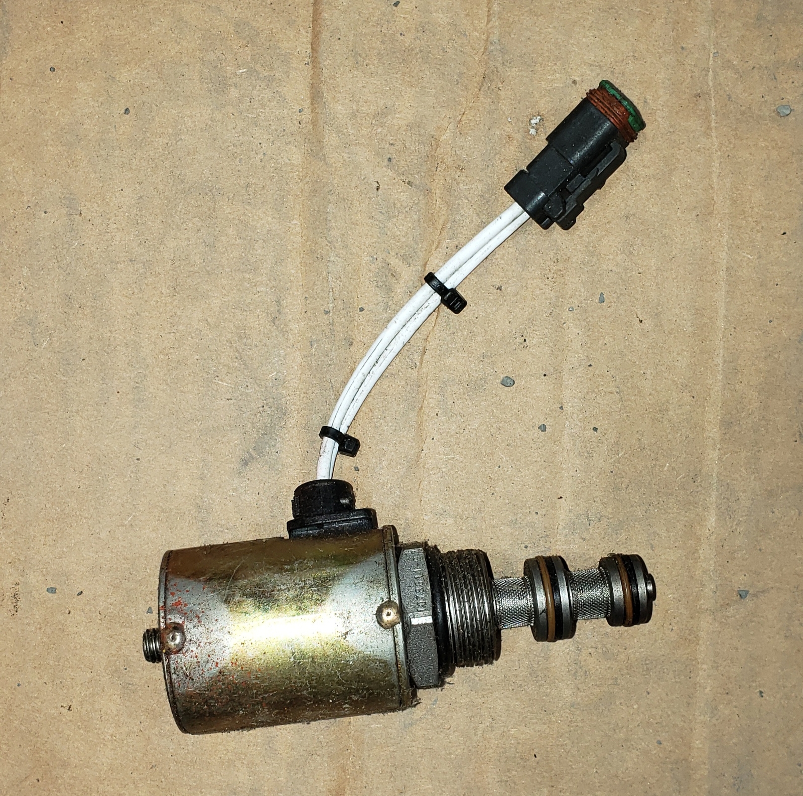 1475399 VALVE USED | eBay