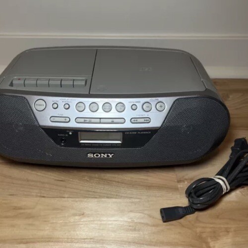Sony CD Player AM/FM Radio Cassette Recorder CFD-S05 Boombox Mega Bass ...