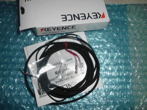 1PC New Keyence EM-005 Proximity Sensor Switch EM005 | eBay