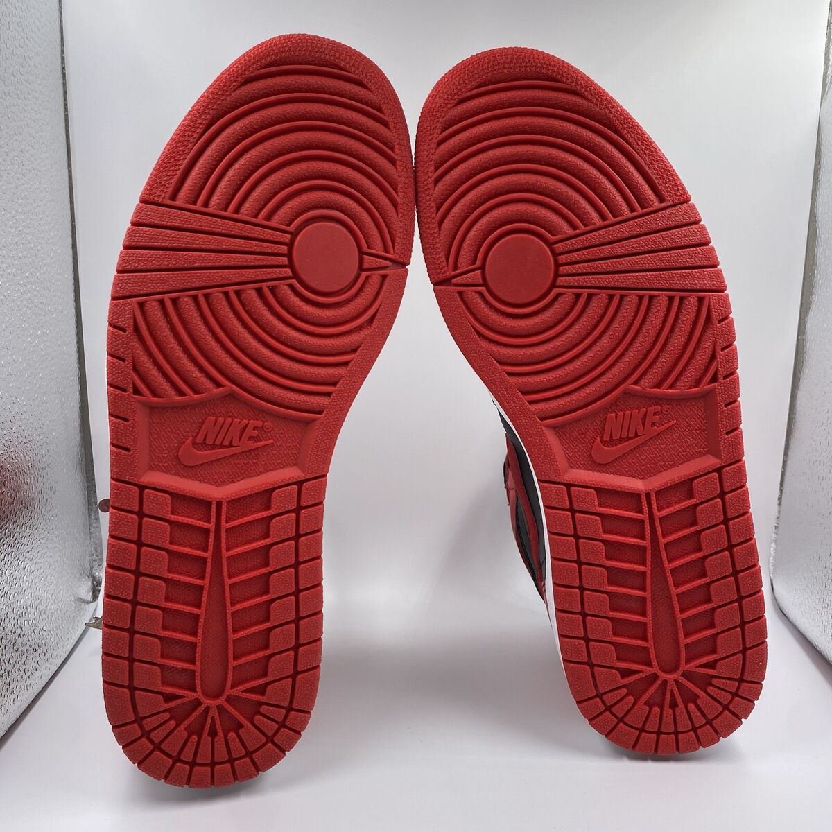 NEW 2001 NIKE AIR JORDAN 1 RETRO BRED BLACK VARSITY RED NEW 2001 NIKE AIR JORDAN 1 RETRO BRED BLACK VARSITY RED
