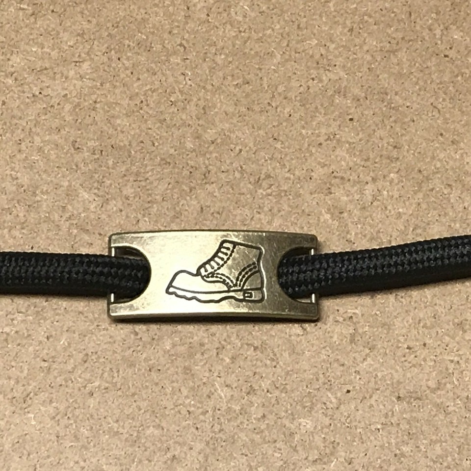 2 PCS Replacement Metal Shoe laces Tag Buckles Boot Laces Keeper Holder ...