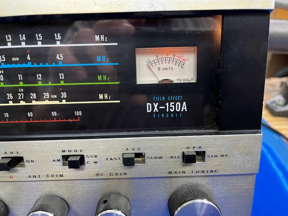 DX 150A Realistic Shortwave general coverage Receiver Tested SEE VIDEO ...