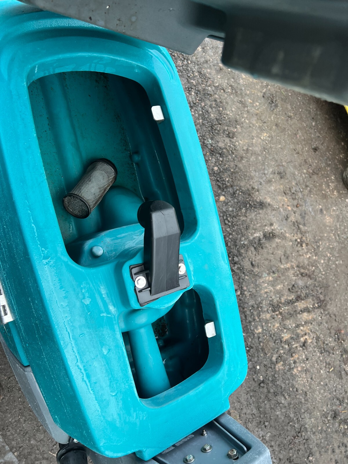 Tennant T3 Fast Floor scrubber Sweeper Drier £200+vat Choice2 Spares ...