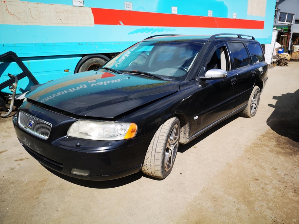 30714480 D5244T TURBO INTERCOOLER PIPE HOSE for Volvo V70 2006 ...