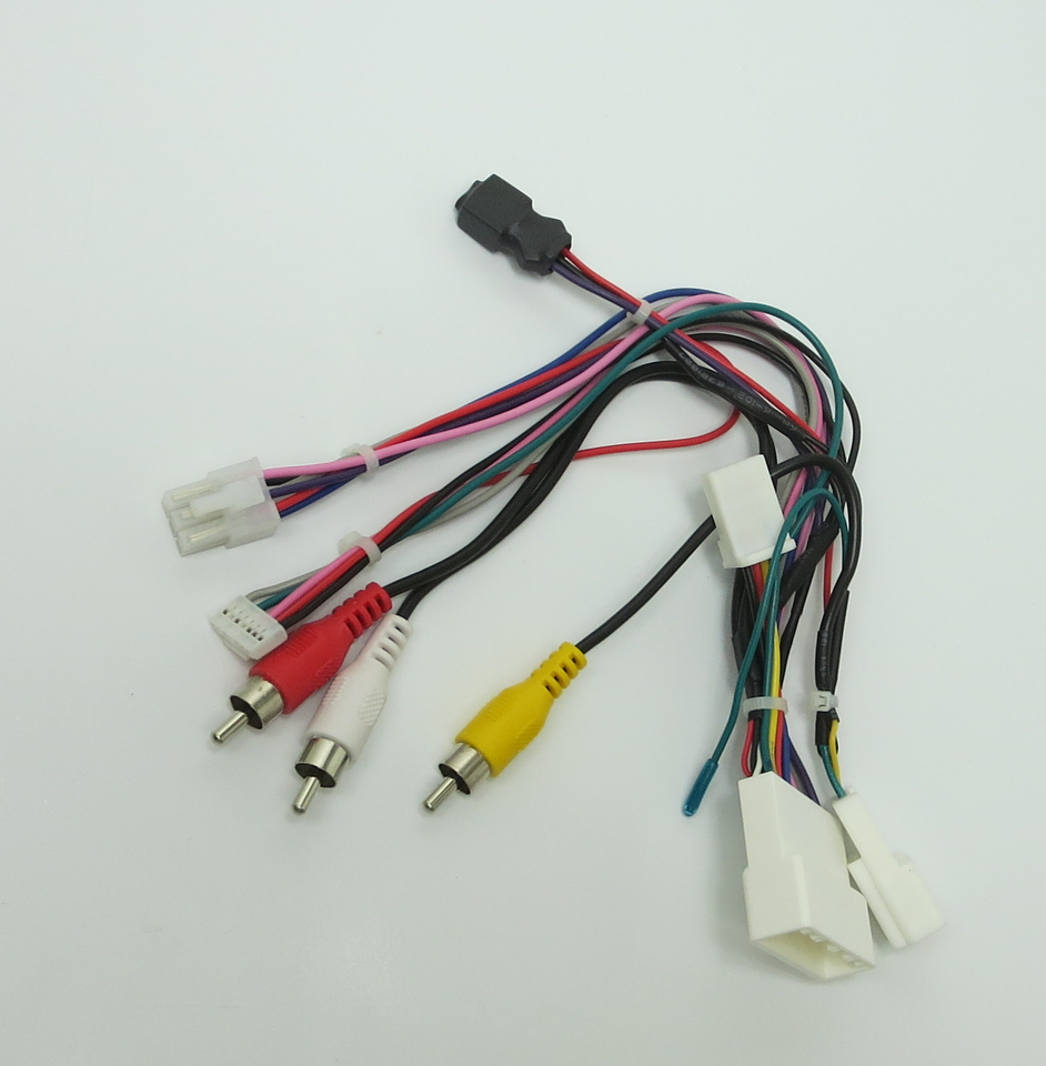 28-pin Backup Camera and Steering Wheel button adapter 2016-2022 Subaru ...