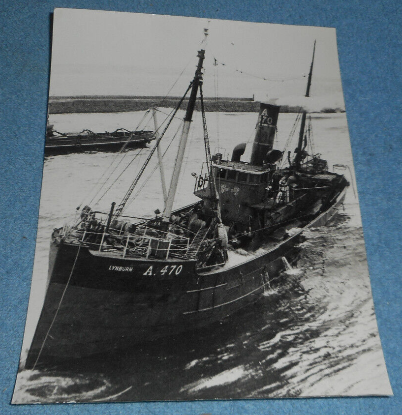 Vintage Scottish Fishing Boat Photo Aberdeen Trawler Vessel A470 ...