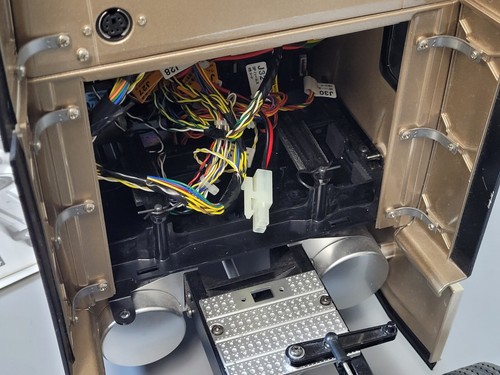 Tamiya 1/14 XB Cascadia Freightliner Truck +MFC-01 Sound LED Unit ...