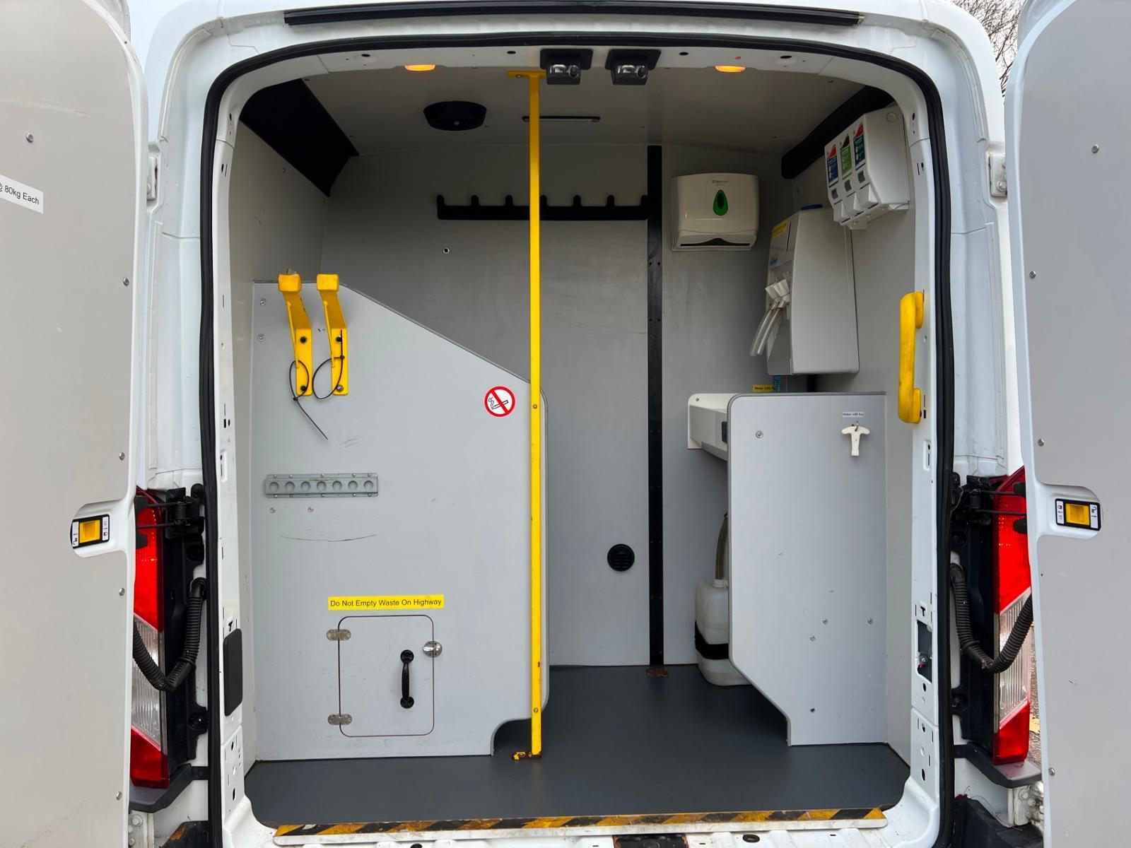 Ford Transit Welfare van / Messing unit, micro wave, sink, toilet £ ...
