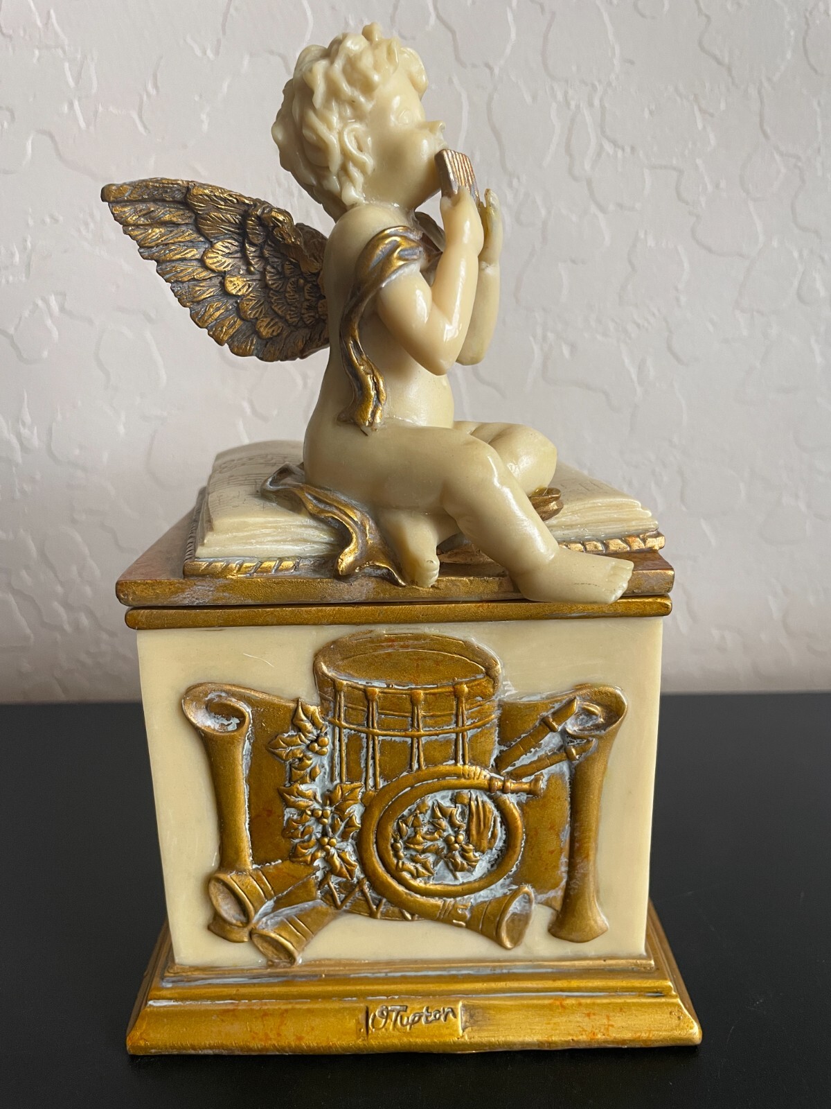 J TUPTON Resin Gold & Ivory Cherub/Putto Trinket Box | eBay