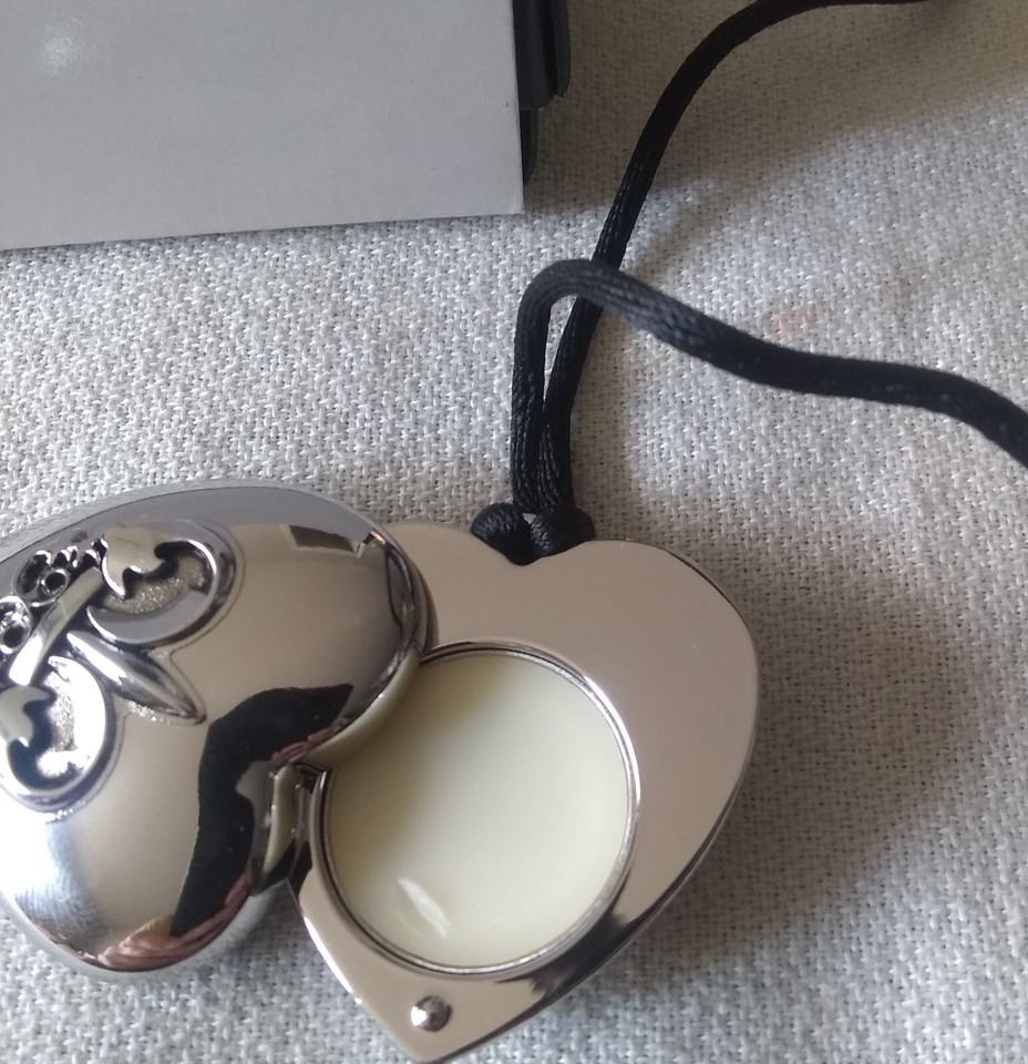 Avon Fergie Outspoken Solid Perfume Necklace NIB | eBay