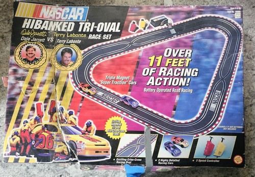 Nascar Hibanked Tri-Oval Slot Car Track Set Dale Jarrett Terry Labonte ...