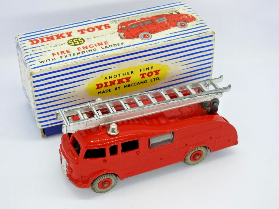 DINKY TOYS 1952-54 EXCELLENT BOXED No.555 FIRE ENGINE IN STRIPE ...