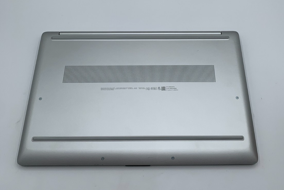 HP 17-CN0276NR 17" Intel Silver N6000 1.1GHz 500GB SSD 8GB DDR4 Silver ...