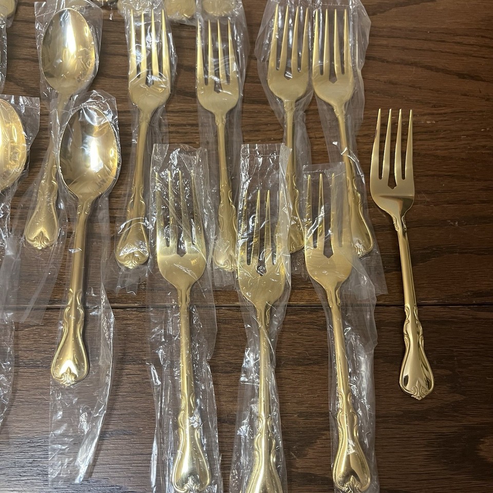 Cambridge Jessica 40 Piece Stainless Gold Electro Plate Silverware New ...
