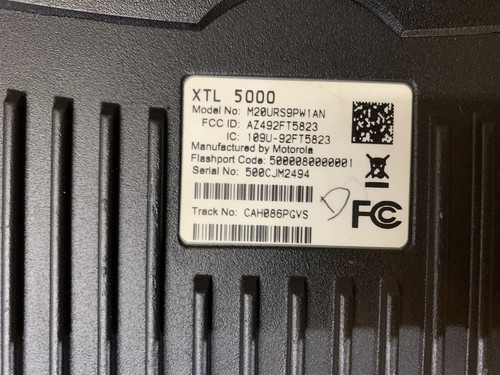 MOTOROLA XTL 5000 M20URS9PW1AN MOBILE RADIO | eBay