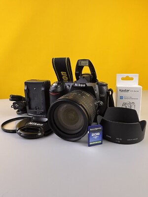 Nikon D50 DSLR Camera w/ 18-70mm Lens, Charger, New Battery TESTED (126 ...