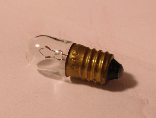 FOUR #46 6.3V .25A Screw Base Antique Radio Dial Lamps Fender Amp Pilot ...