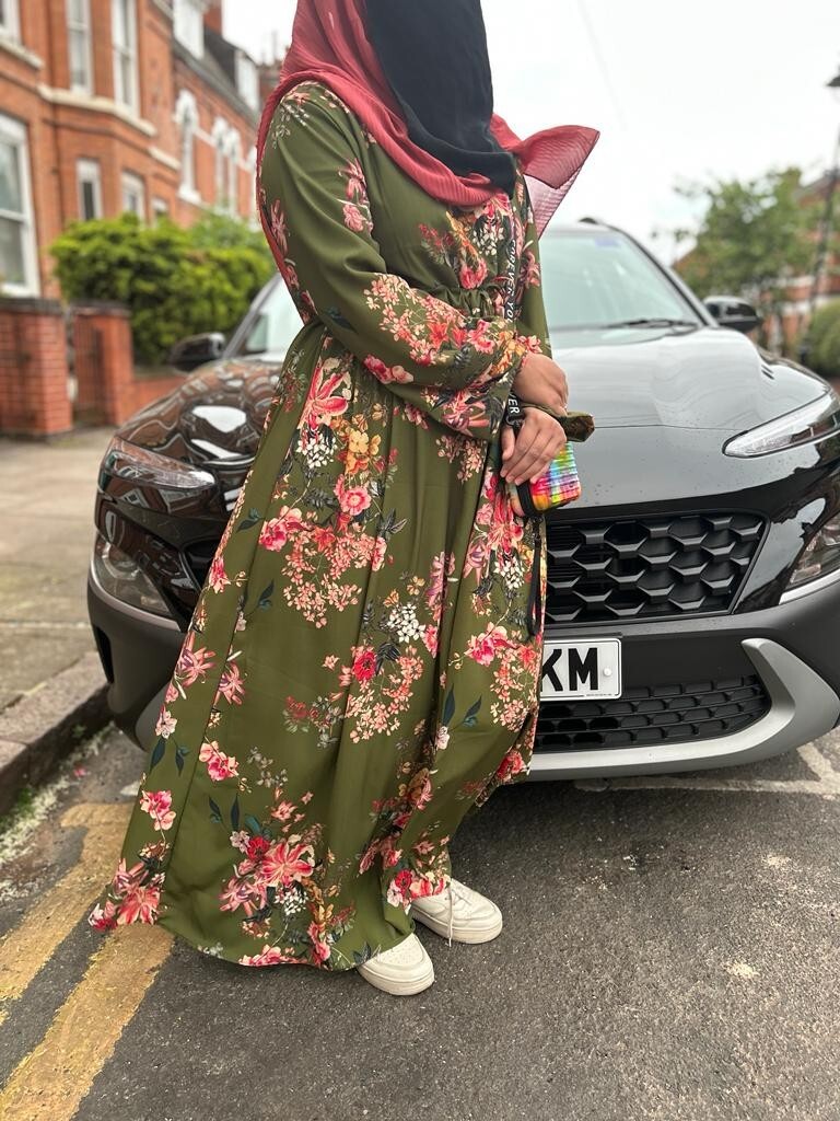 Stunning Floral Long Dress Abaya - Elegant & Fashionable Islamic Modest ...