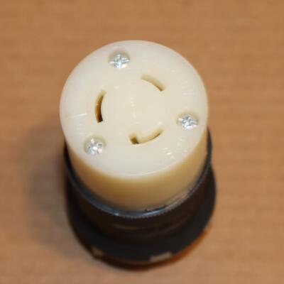 One Hubbell HBL2323 250 VAC 20 A NEMA L6-20R, Locking Device Female ...