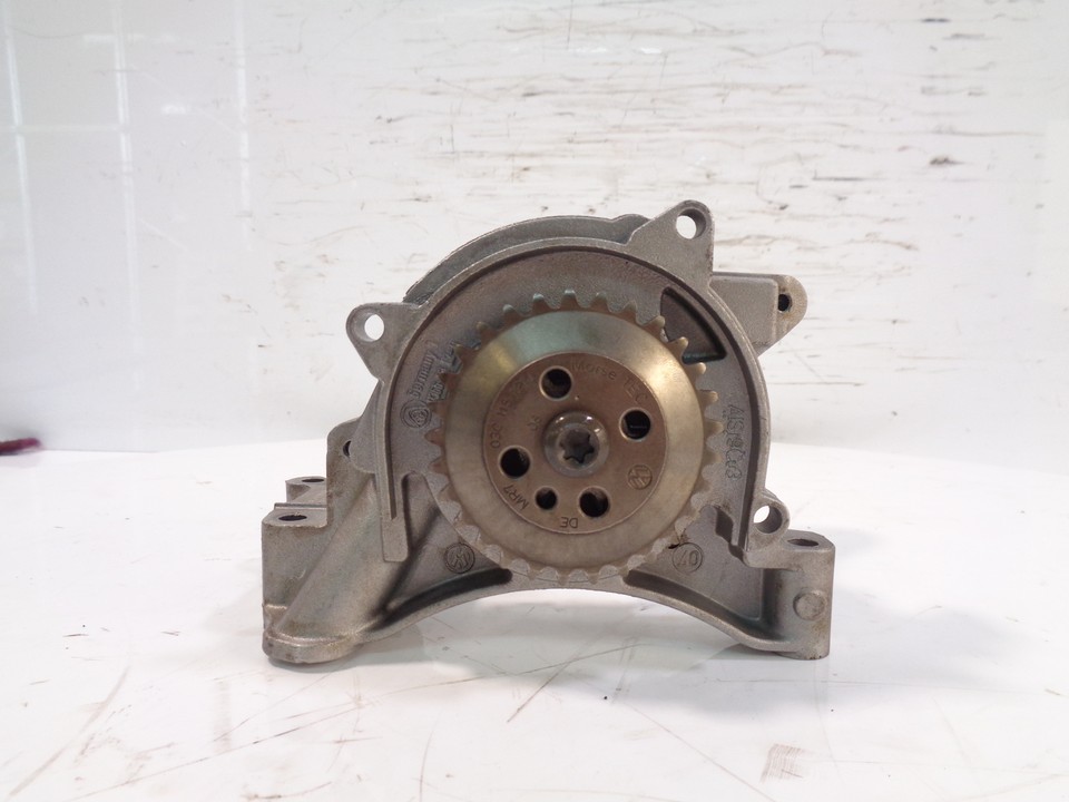Ölpumpe für VW Golf Jetta Touran 1,4 TSI BLG 03C115121J | eBay