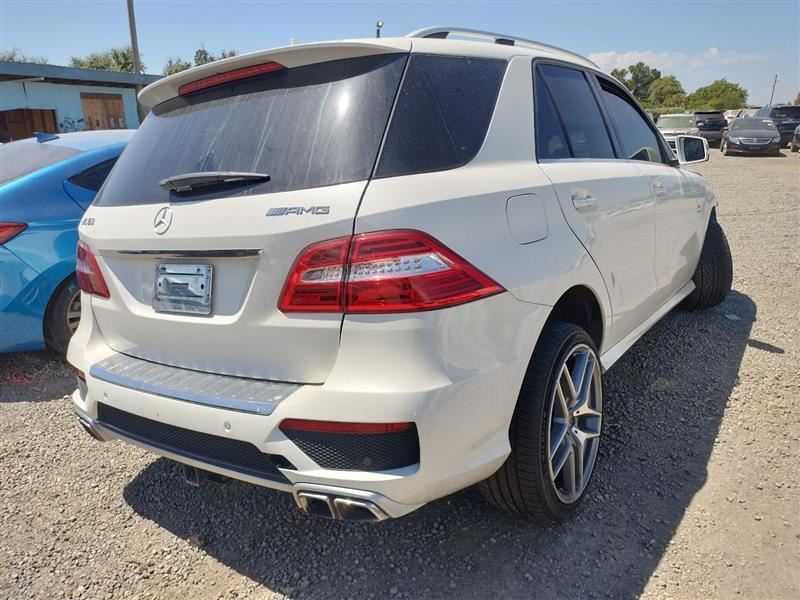 2012-2015 Mercedes Benz ML63 Fuel Pump Assembly 1664701794 OEM. | eBay