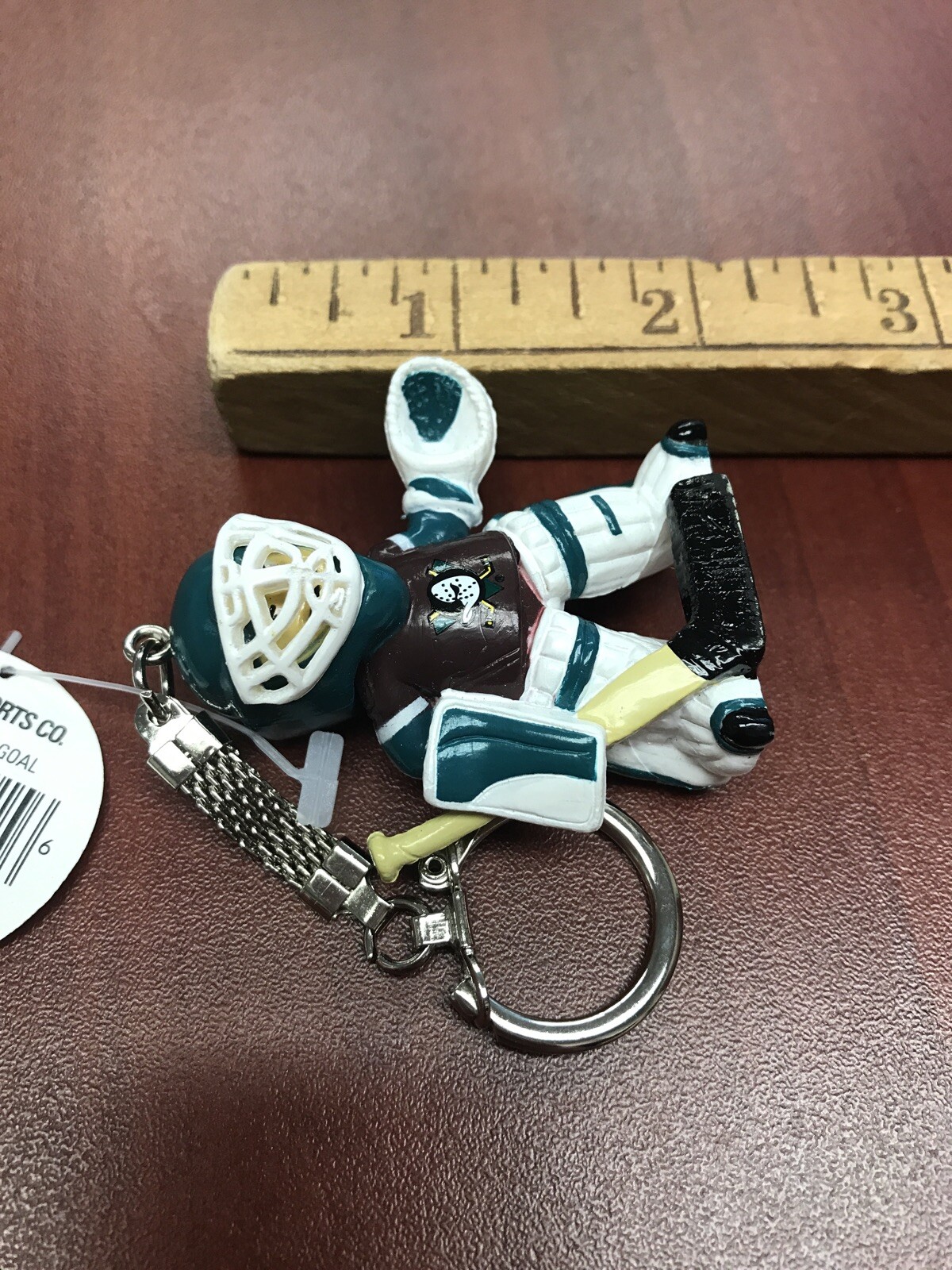 VTG NHL Anaheim Mighty Ducks Hockey Goalie FaceMask Keychain Lil Sports ...
