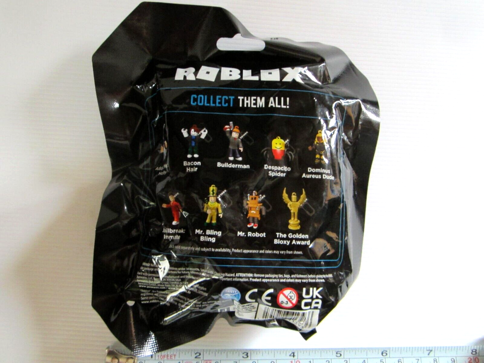 New ROBLOX DOMINUS AUREUS DUDE Backpack Clip Series 1 Jazwares w Code ...