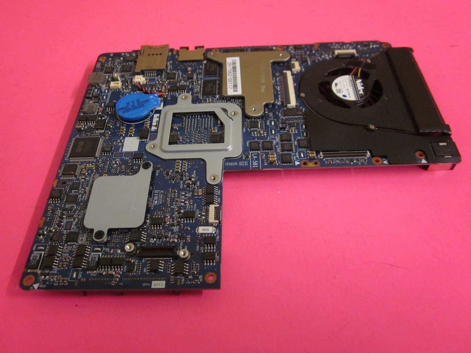 NEW Alienware M11x R2 Laptop Motherboard i7-680UM Nvidia Graphics Dell ...