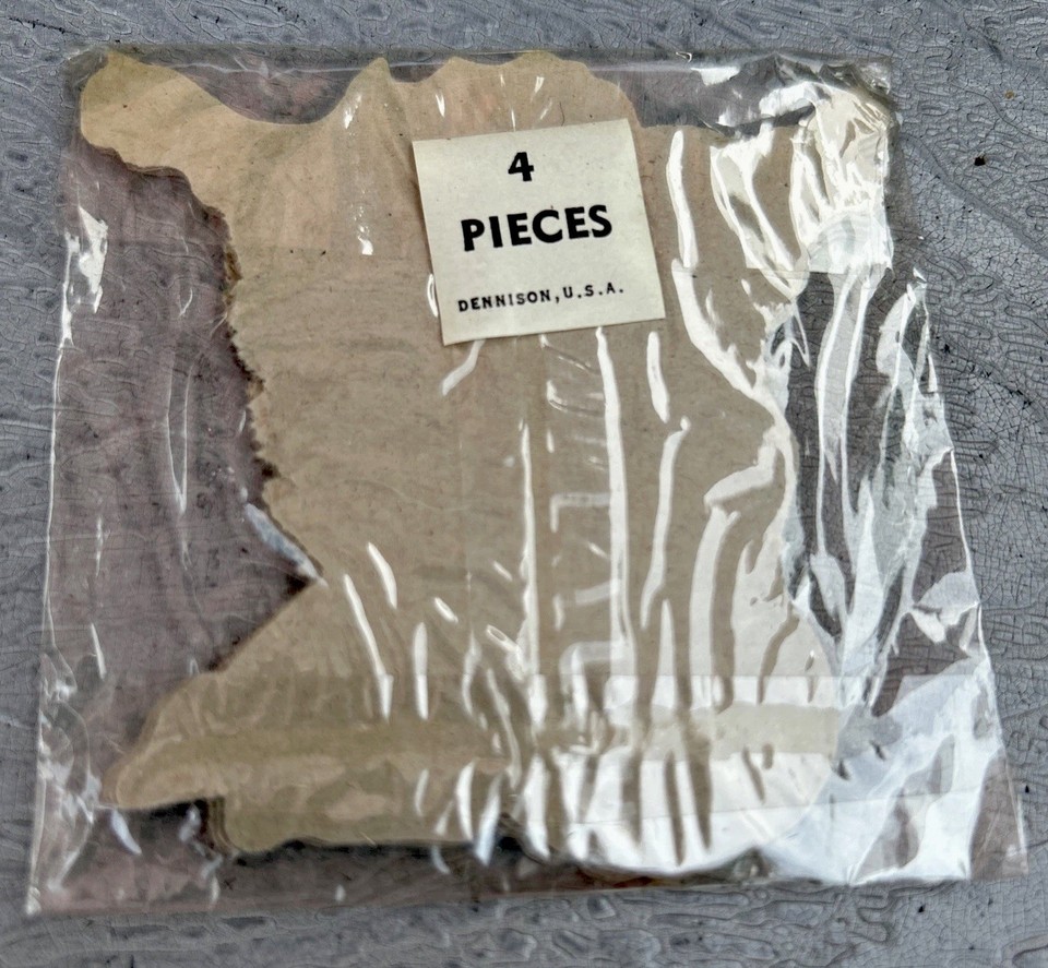 Vintage Halloween DENNISON's sealed (x4) name place diecuts scarecrw ...